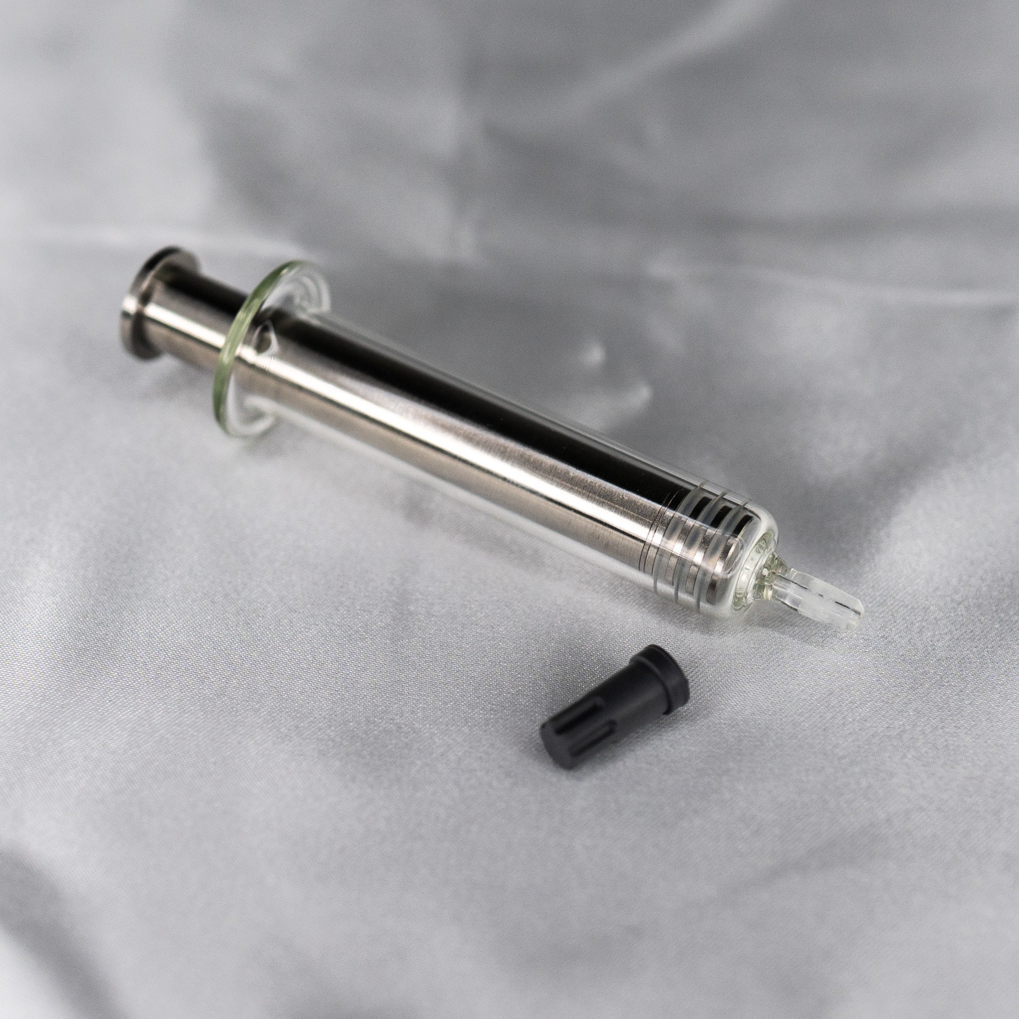 Syringe for Sticky 2.0™ For Lash Lift Glue – Novoqueen Pro